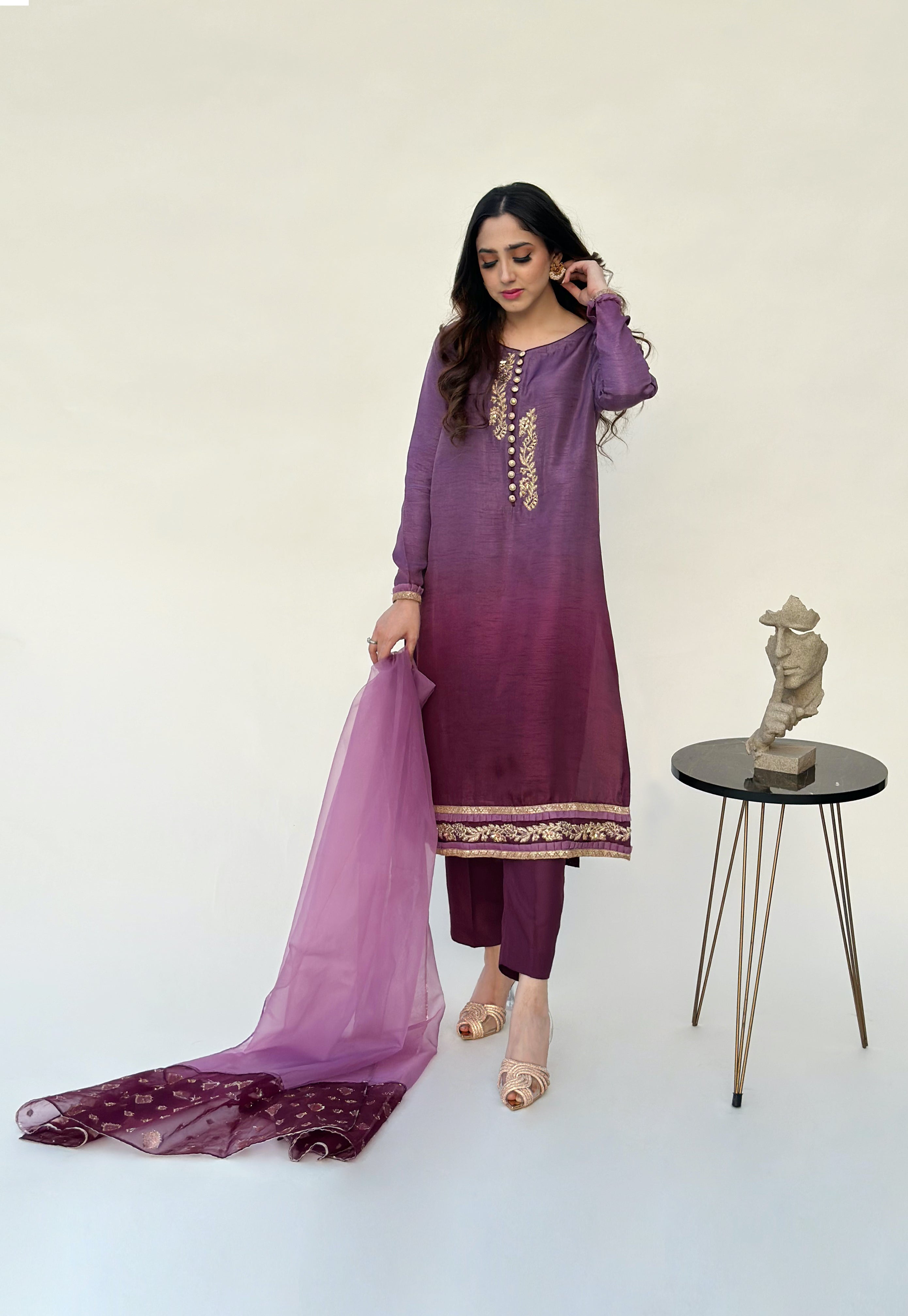 Willow – ABIHA HASSAN